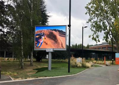 Cina Il livello all'aperto del tabellone per le affissioni 1920Hz dell'esposizione di LED dell'annuncio pubblicitario IP65 Digital rinfresca in vendita