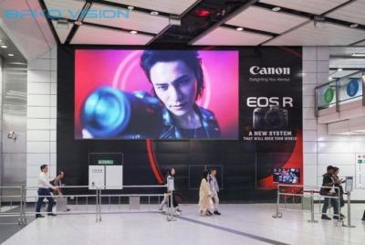 Cina Video modulo di Front Service Corner Screen Advertising della parete di LED dell'esposizione P3 di alta qualità dell'interno di immagine in vendita