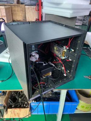 Cina P2.5 la pubblicità all'aperto dello schermo del cubo LED visualizza il segno commovente del modulo impermeabile del LED in vendita