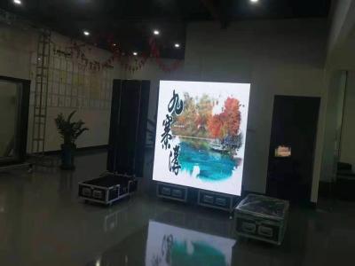 China P3.91 che l'esposizione di LED locativa all'aperto pieghevole facile non installa progettazione della struttura per la fase parlano for sale