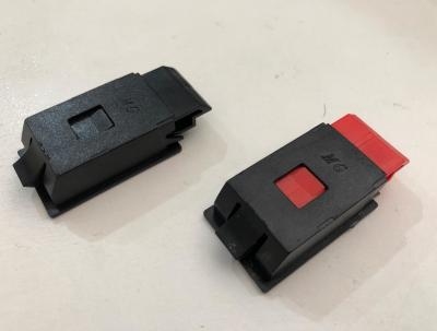 Cina Maniglia per armadio per attrezzature industriali in ABS con chiusura a scatto in plastica a scatto scorrevole in vendita