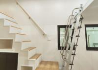 China Wheeled Light Steel Prefab Tiny House for sale