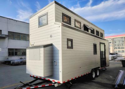 Cina AS/NZS Standard Light Steel Prefab Tiny House On Wheels Kit Casa per viaggiatori avventurosi in vendita