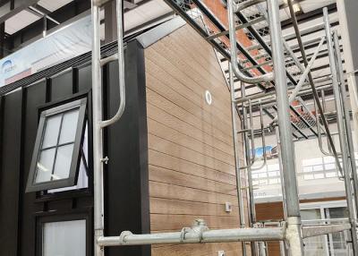 中国 AU / NZ 標準 軽鋼構造 キャンピング用の車輪付き小屋 販売のため