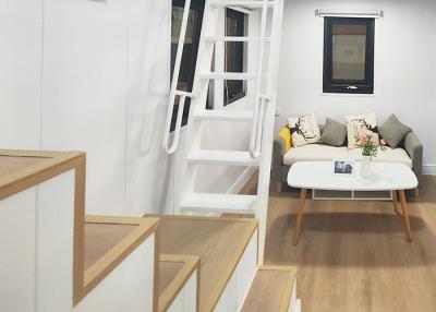 중국 럭셔리 작은 집 2 침실 1 욕실 태양 전지 패널을 갖춘 전조 주택 판매용