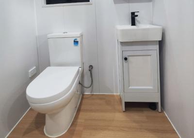 China NZ / AS Prefab Modular Mini House Kit Luxury Prefab Mini House On Wheels à venda