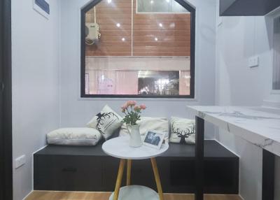 Китай US / AS Модульный сборный миниатюрный дом на колесах с ванной продается