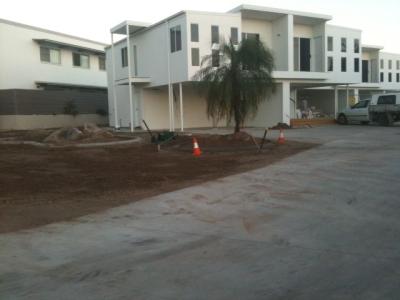 China Prefab Apartment Buildings / 3 Storey Prefabricated Buildings With Light Steel Frame House for sale