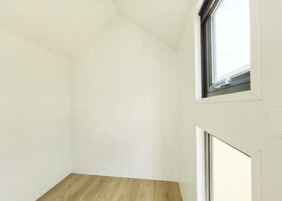 China Luxury Movable Portable Tiny House On Wheels Modular Prefabricated Trailer House for sale