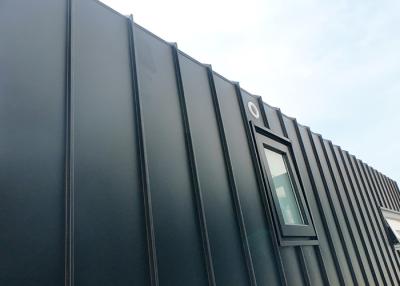 중국 모듈형 모빌 홈 전공 철강 구조 2350*8000mm의 바퀴에 작은 집 판매용