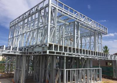 China Security Steel Prefabricated Homes / Modern Prefab Homes 8mm Pvc Ceiling Panel Ceiling for sale