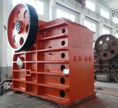 Cina estrazione mineraria di 64t/H Pe600x900 che schiaccia attrezzatura, tipo frantoio della mandibola della roccia in vendita