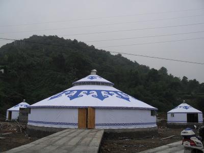 Cina Tenda di Yurt del mongolian su misura Sqm 50 con la decorazione interna attraente in vendita