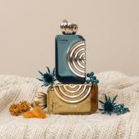 China 100ml Glass Perfume Bottles Unique Disc Cap Spray Rectangle Empty Wavy Crimp Neck for sale