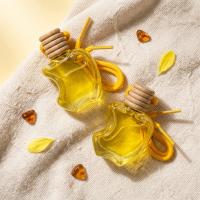 China Anding 8ml Hanging Diffuser Bottle Automatic Diffuser Refill Empty Glass Mini Car Perfume Hanging Diffuser Bottle for sale