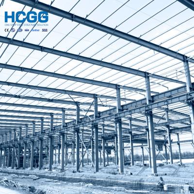 China Hot Dip Galvanized Prefabricated Steel Frame Buildings Easy Transport Thermal Insulation for sale