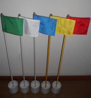 China Plastic Golf Cup Set 4 Inch Standard Size Durable Outdoor Course Equipment for sale
