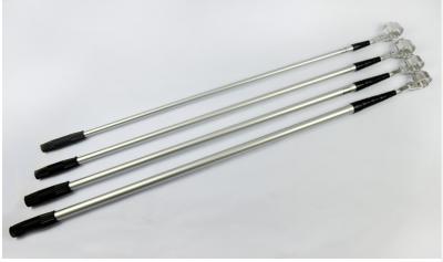 China Golf Ball Retriever 100-Ball Capacity Heavy Duty Pick Up Tool for Driving Range for sale