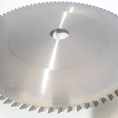 China Silver Acrylic Cutting Blade 0.125 Inches Kerf For Consistent And Accurate Cutting for sale