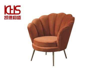 Cina Soft Linen Shell Shaped Modern Chesterfield Sofa 300 Pounds Load in vendita