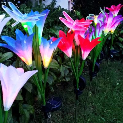 China Outdoor Solar Flower Stake Lights,Multi Color Changing Lily Solar Powered Lights For Patio Lawn Garden Yard Decoration for sale