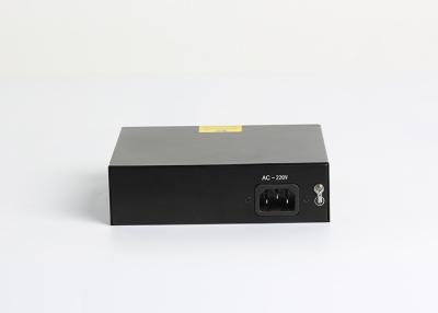 中国 非標準的なPoEスイッチ4 100M PoE港+ 2つの100MのRJ45アップリンクの港 販売のため