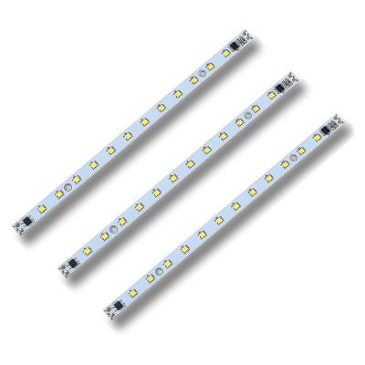 Chine Assemblage de circuits imprimés à faible volume fabriqué en électronique intelligente PCBA facile avec une épaisseur de carte de 0,4-4,0 mm à vendre