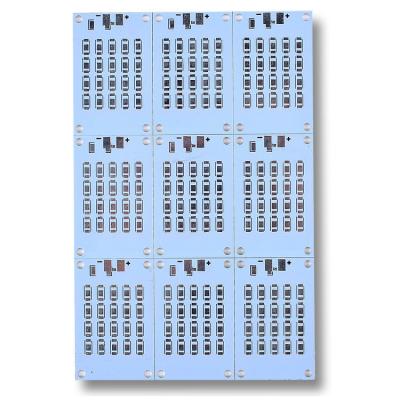 Chine Une carte de circuit LED avec module BLE WiFi 15 ans d'expérience PCBA sur la carte Rogers à vendre