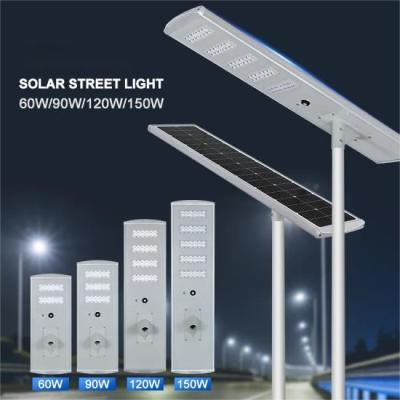 Cina 60w 90w 120w 150w IP67 ha integrato l'iluminazione pubblica solare all'aperto del LED in vendita