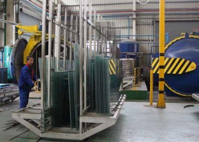 Cina La radura temperata ha laminato il freddo/resistenza al calore degli occhiali di protezione 0.38PVB 3mm in vendita