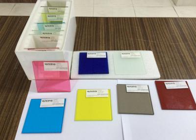 Chine Isolation phonique stratifiée gâchée professionnelle de coutume de couleur des verres de sûreté PVB à vendre