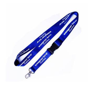 China Personalizado Flat Breakaway Poliéster Lanyard Plástico tecido Pantone Cor à venda