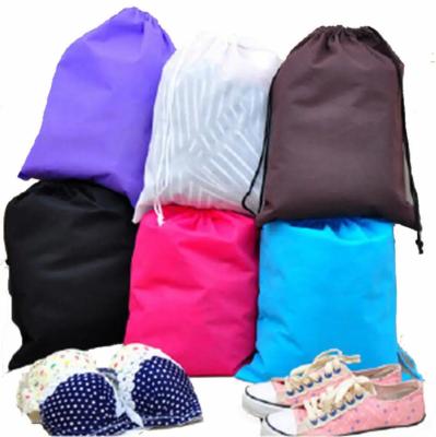 Cina Nonwoven Cotton Small Drawstring Gift Bags For Shoes Clothing Dust Packaging in vendita