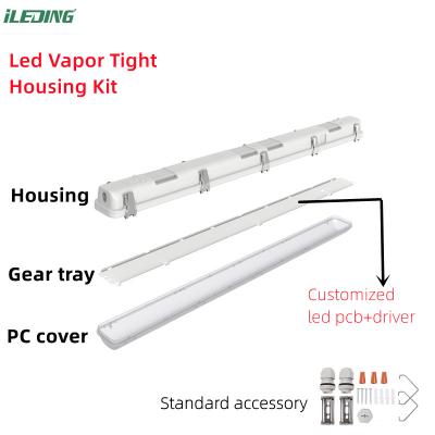 Cina Aggiornamento a 4FT 60W Led Vapor Tight Light Housing Kit e 5- per prestazioni ottimali in vendita