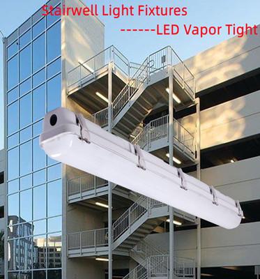 Cina Aggiornamento a 4FT 60W Led Vapor Tight Light Housing Kit e 5- per prestazioni ottimali in vendita