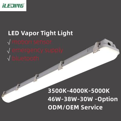 China 4FT Taller Luz triproof con temperatura de color de la luz del día y clasificación de impermeabilización IP66 en venta