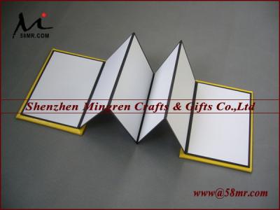 China Fabric Cloth Linen Accordion Photo Album with Peel and Stick Pages for sale