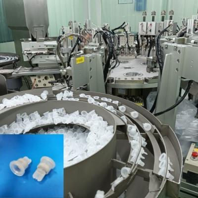 Cina Macchina di assemblaggio Euro Cap per prodotti per infusione plastica IV in acciaio inossidabile e all'alluminio conforme ISO e GMP in vendita
