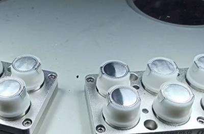 中国 IV インフュージョン用製品のための高度にカスタマイズ可能なユーロキャップ組立機械 あなたの仕様に従って 販売のため