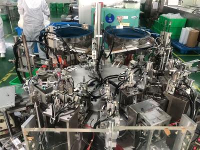 중국 일회용 스칼펠 자동 조립 기계 포장 기계와 연결 된 높은 용량 라인 판매용