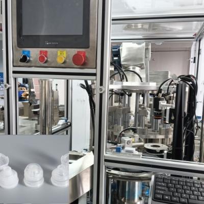 中国 フリップトップキャップの高速生産のためのカスタマイズ可能な日用品組立機械 販売のため