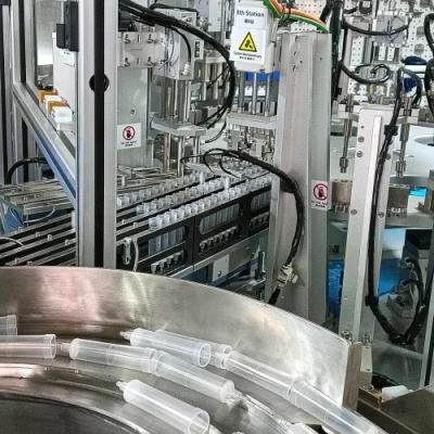 중국 광섬유 검사 및 솔루션으로 IV 방울에 맞춤형 의료 제품 조립 기계 판매용