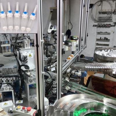 중국 광섬유 검사 및 솔루션과 함께 I.V. 방울을위한 전문 맞춤형 의료 제품 조립 기계 판매용