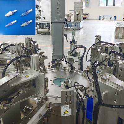 Cina Team di assistenza professionale dopo la vendita macchina di assemblaggio di prodotti medici per infusione connettore inutile in vendita