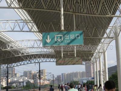 China Enviroment Friendly Pre Engineering Steel Structure Bus Prefab Steel Buildings for sale