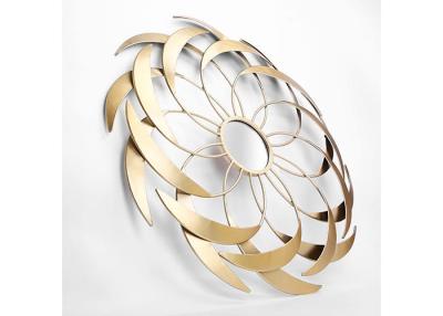 Cina Specchio di lusso della parete del fiore dell'oro di forma moderna della stella in vendita