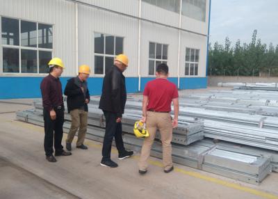 Cina 45m Q345B Steel Mobile Cell Tower ,4 Legged Self Supporting Angle Steel Lattice Tower in vendita