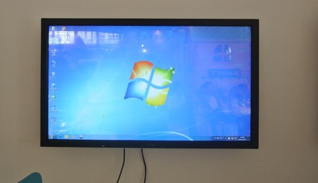 Hot sale 55 to 84 inch interactive tv touch screen whiteboard, all in one pc touch screen monitor with 4K UHD Resolution