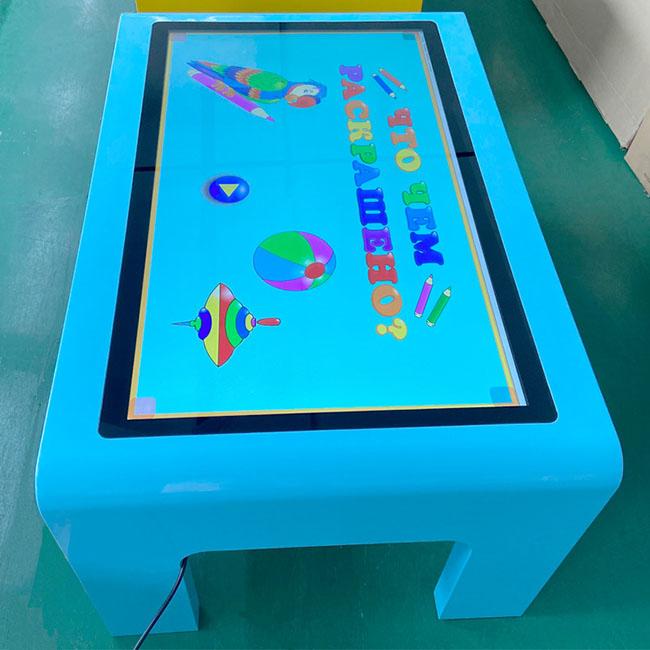 タッチ画面の子供の教育LCDのタッチスクリーンの机が付いている子供のゲームのMultitouchの相互テーブル