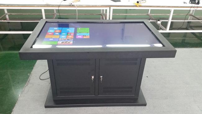 Android / Windows LCD Interactive Multi Touch Smart Game Coffee Table For Shop / KTV / Bar / Restaurant 